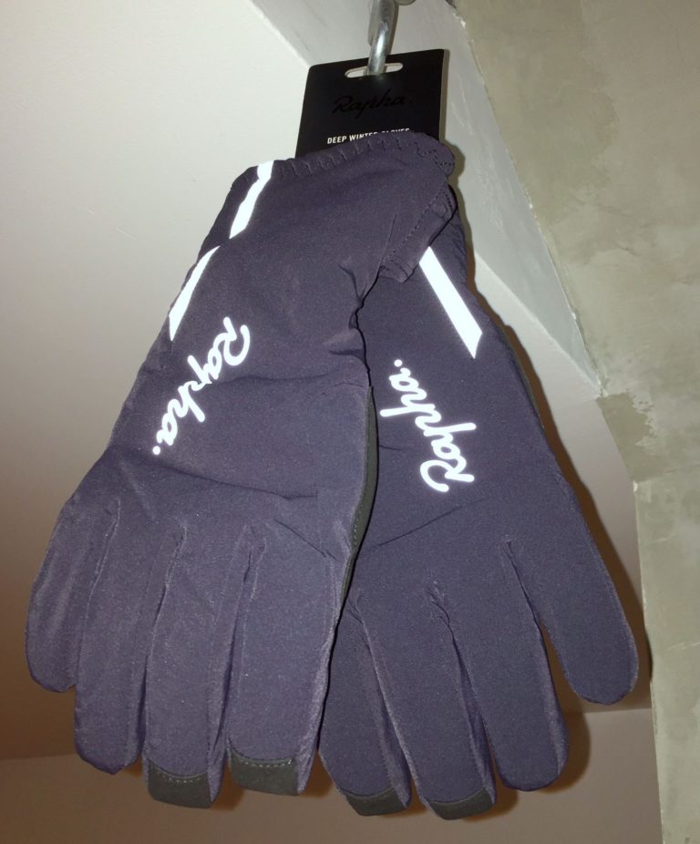 RAPHAの真冬用グローブ、「DEEP WINTER GLOVES（ディープ ウィンター グローブ）」インプレ・レビュー
